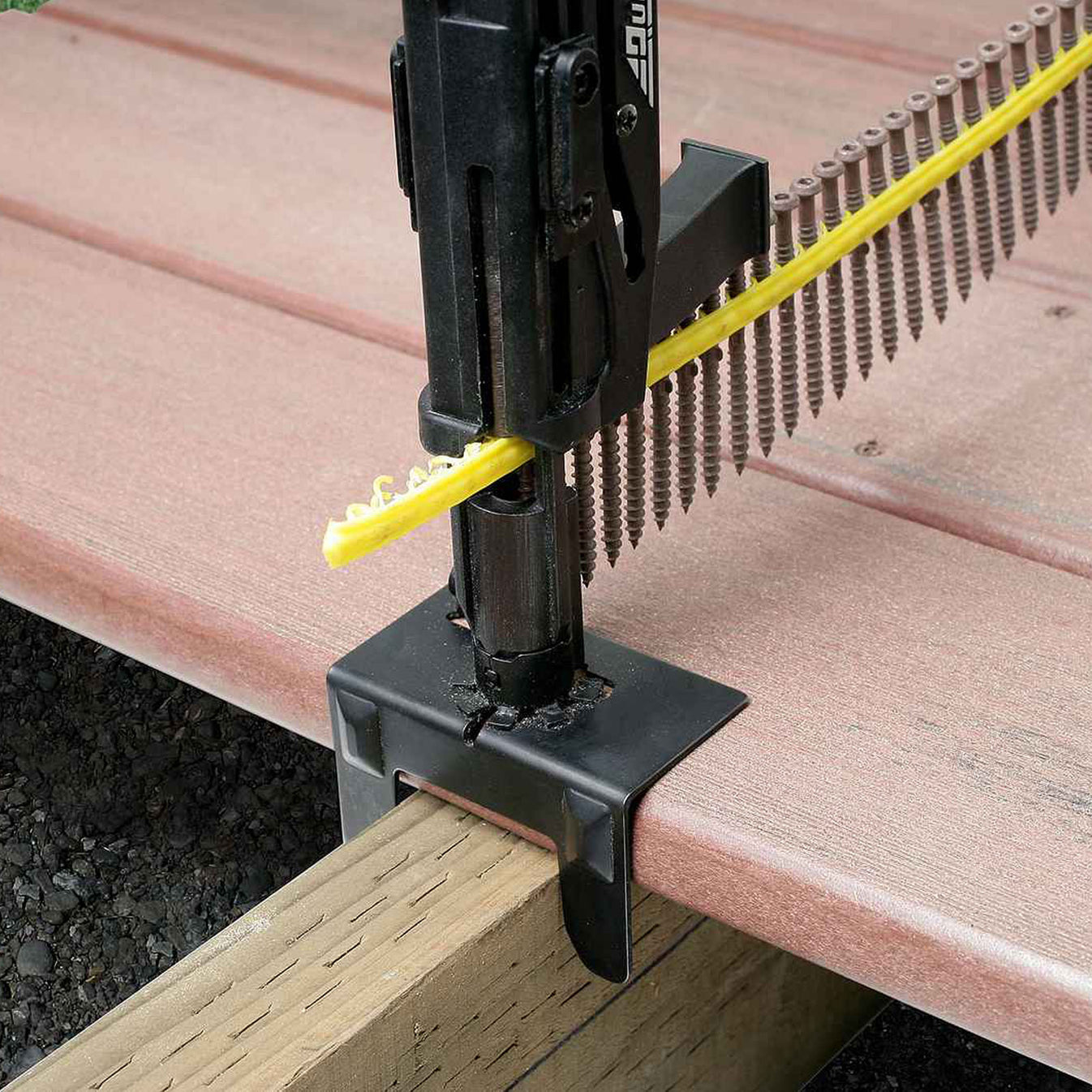 Simpson Quik Drive QDDECKCLIP-RC Decking Nose Clip – Fasteners Plus