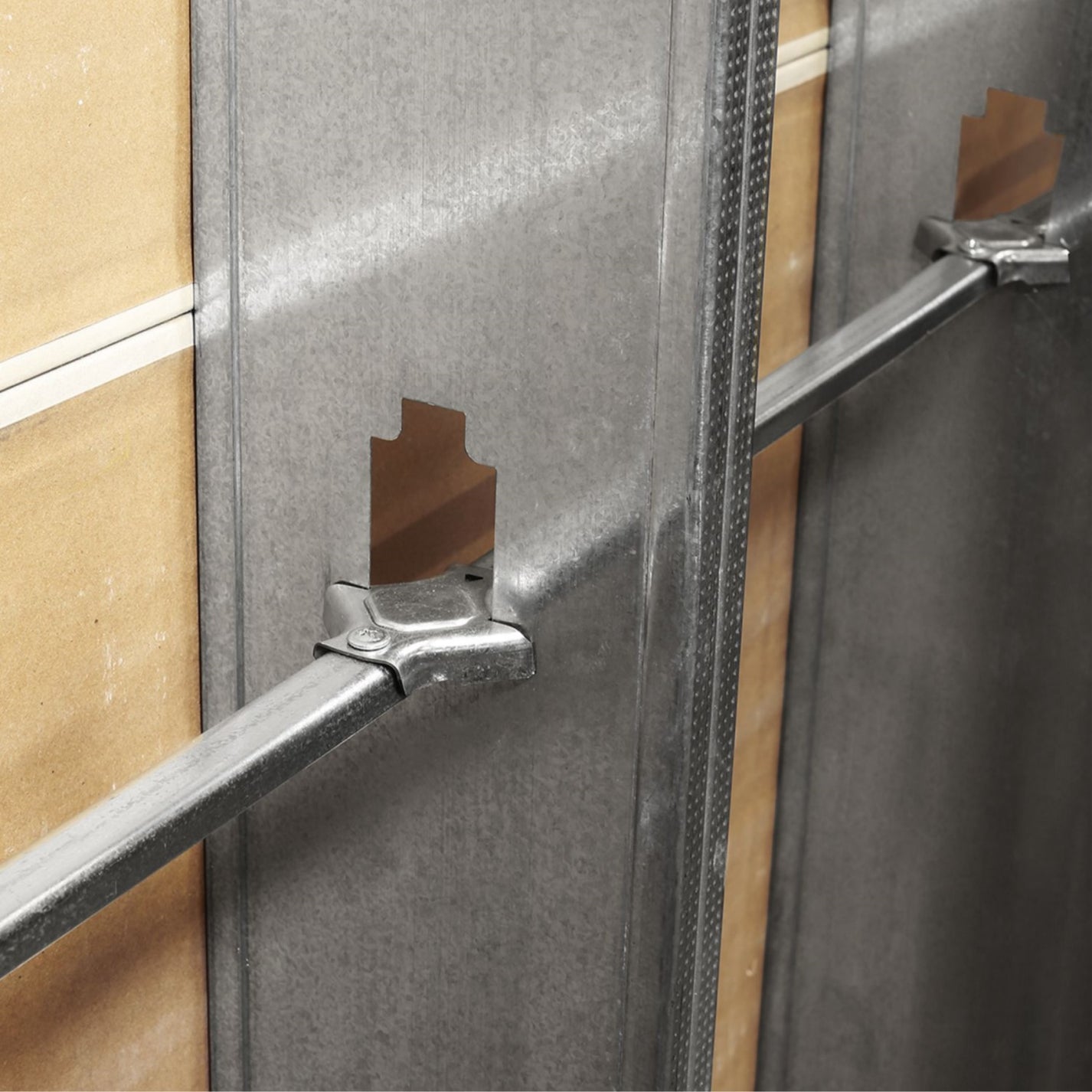 Simpson DBC2.5-R200 Drywall Bridging Connector, 20 Gauge - G90 Galvani ...